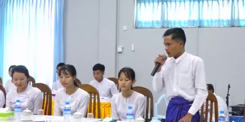 Transport and Communications: Union Minister meets with new staff ...