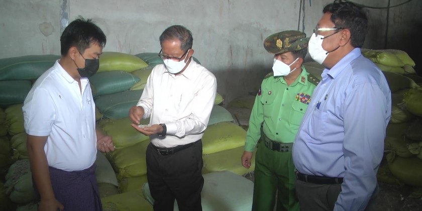 Development of cotton production: Meeting with cotton millers in Pyigyi ...