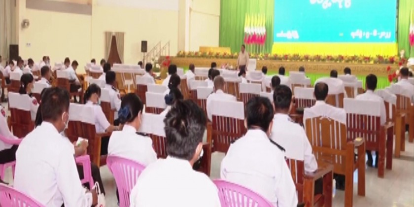 Immigration and Population: Union Minister meets with officials in Mon ...