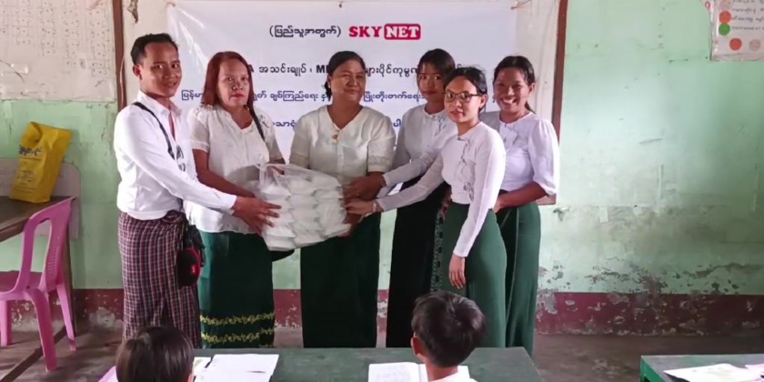 Charity Feast: Donation of fruits biryani continues in Sittwe | Myanmar ...
