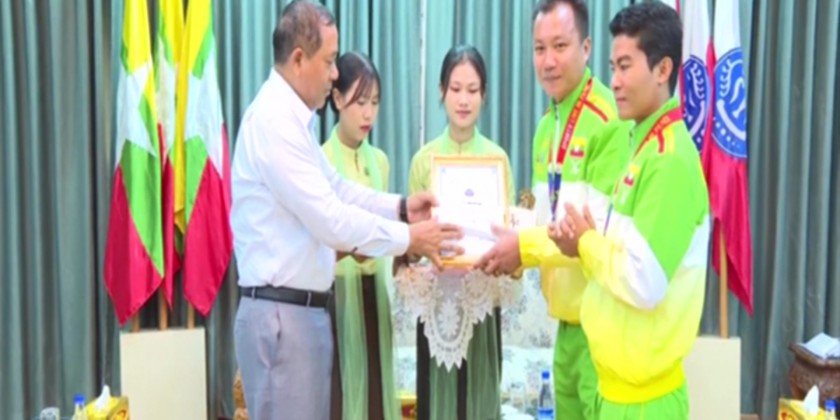 Honouring Ceremony for Athletes: Victorious athletes representing ...