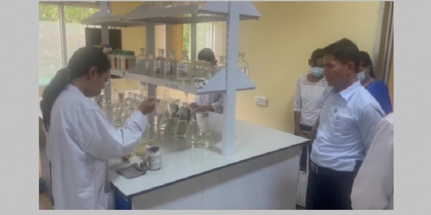 Inspections in Yangon: Union Minister inspects laboratory and ...