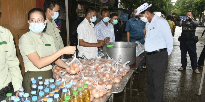 Aid for the Public: Rice, cooking oil and eggs on sale at fair prices ...