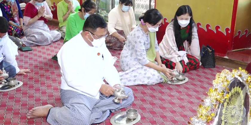 Donation Ceremony: Chief Minister donates rice, edible oil and cash ...