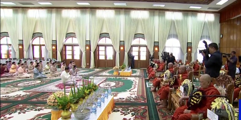 Kathina offering ceremony :Families of the Office of C-in-C offered ...