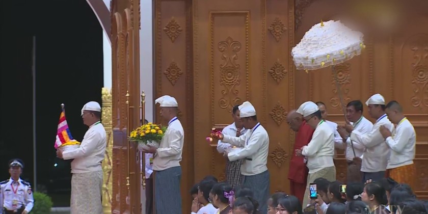 Dhamma Thabin: Religious ceremony at Maravijaya Buddha Park | Myanmar ...