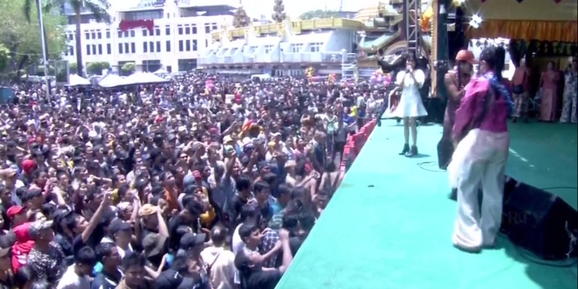 Thingyan Akya Day in Yangon : Festival-goers joyfully celebrated Akya ...