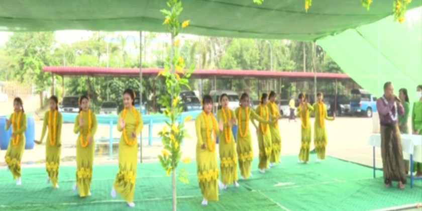 Welcoming New Year: Maha Thingyan Festival Celebration | Myanmar ...