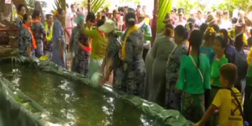 Celebrations in Sittwe: Rakhine Traditional Thingyan Water Festival ...