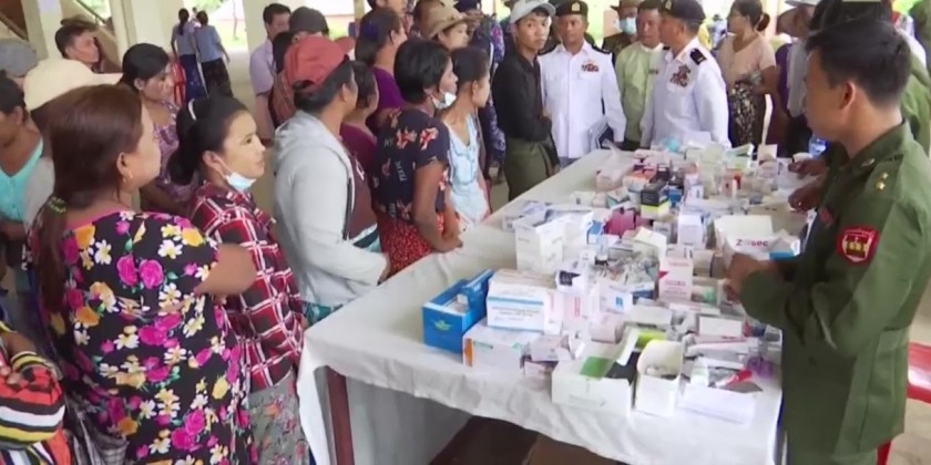 Providing healthcare services: Tatmadaw medical team provides ...