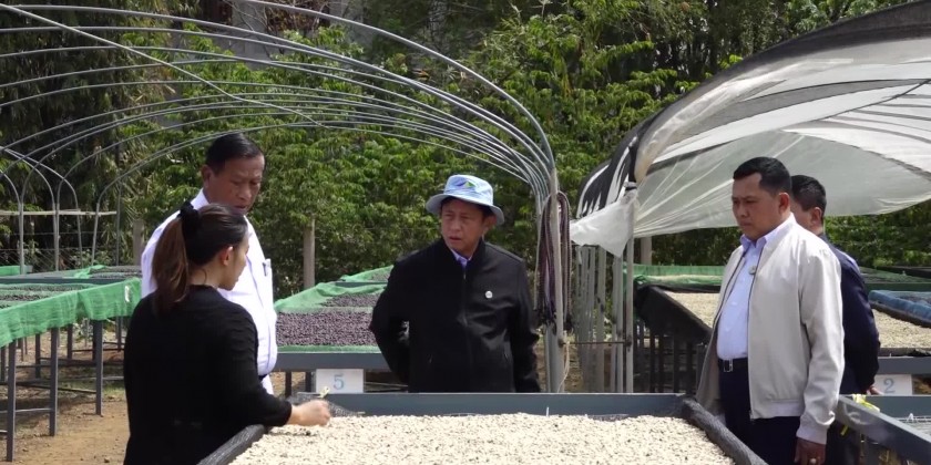 Inspections in Hopong: SAC members inspect coffee factory and resort ...