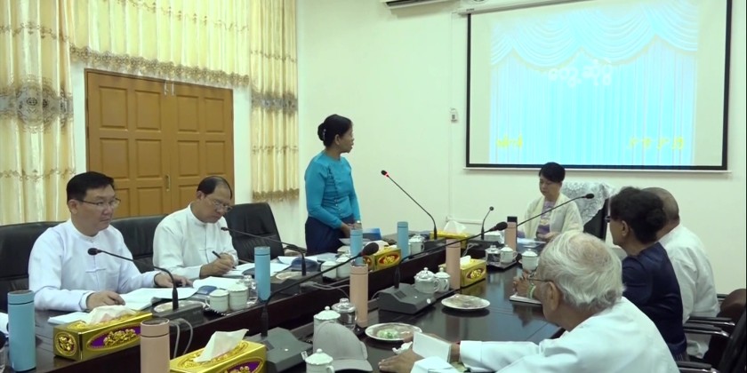 Tour in Yangon : Language development and publishing books | Myanmar ...