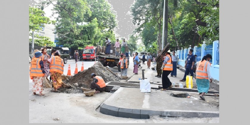 Collective Cleaning: CM oversees efforts for cleanliness at hospital ...