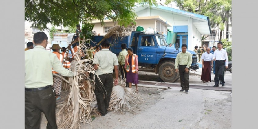 Collective Cleaning: CM oversees efforts for cleanliness at hospital ...
