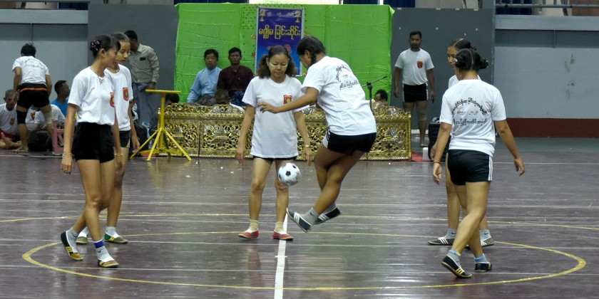 Chinlone Demonstration: 70th anniversary of Myanmar Chinlone Federation ...