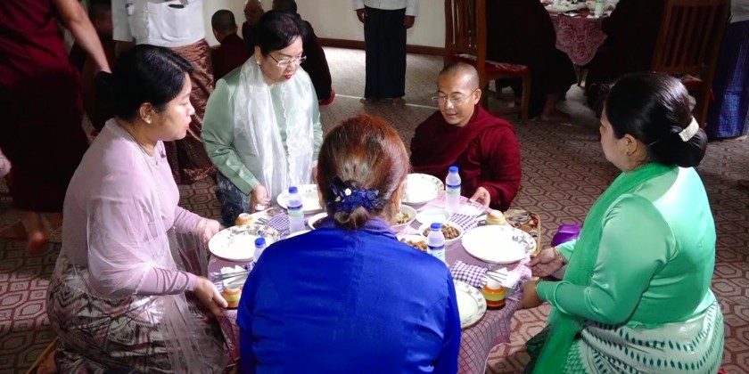Waso robe offering ceremony: Sagaing Region CM attended the ceremony ...