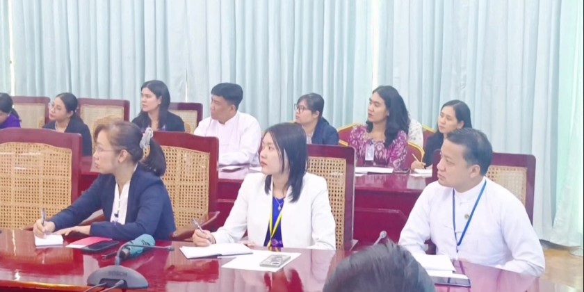 Meeting with Diplomatic Staff : MOFA UM gave guidance to diplomatic ...