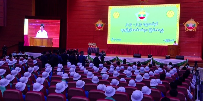 Guidance for outstanding students: SAC Chairman delivered guidance for ...