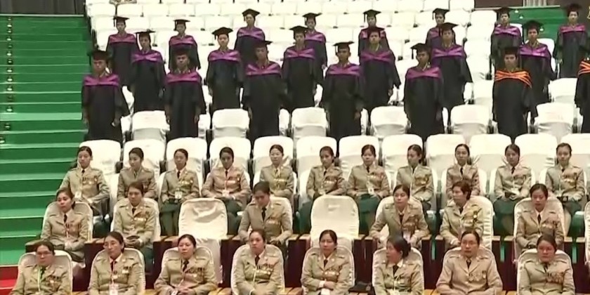 27th Graduation Ceremony : Graduation at Inst. of Nursing & Paramedical ...