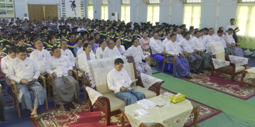 Diploma Graduation Ceremony: MoALI Union Minister attended the ceremony ...