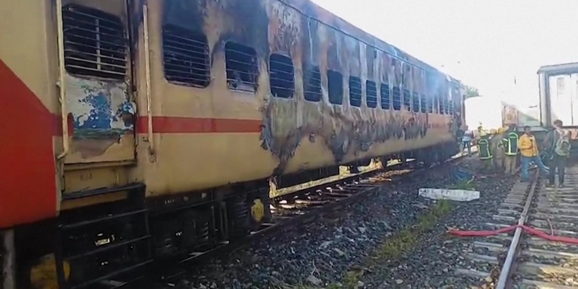 Nine killed in Indian train fire sparked by passenger | Myanmar ...