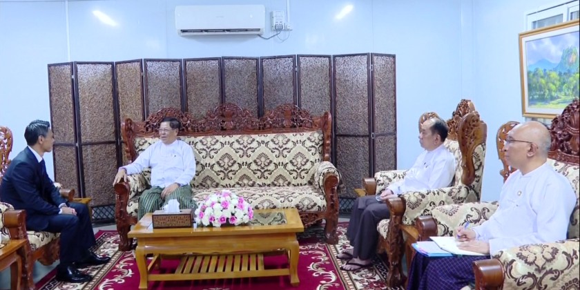 Courtesy Call: UNICEF Representative to Myanmar presents his ...