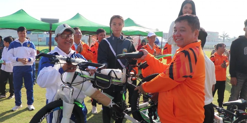 Staff Welfare Activities: December mass walk and commemorative sports ...