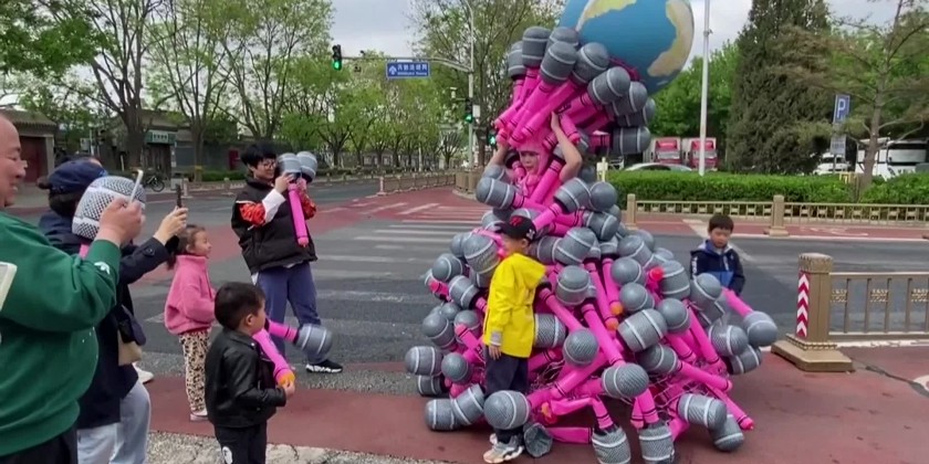Chinese performance artist's Earth Day display | Myanmar International TV