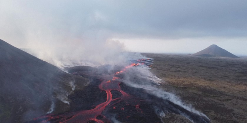 Volcano erupts near Icelandic capital | Myanmar International TV