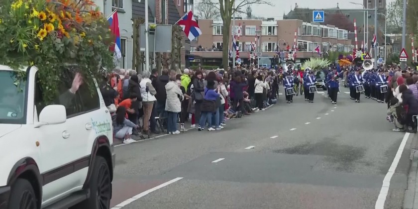 Famed Dutch Flower Parade begins in Noordwijk | Myanmar International TV