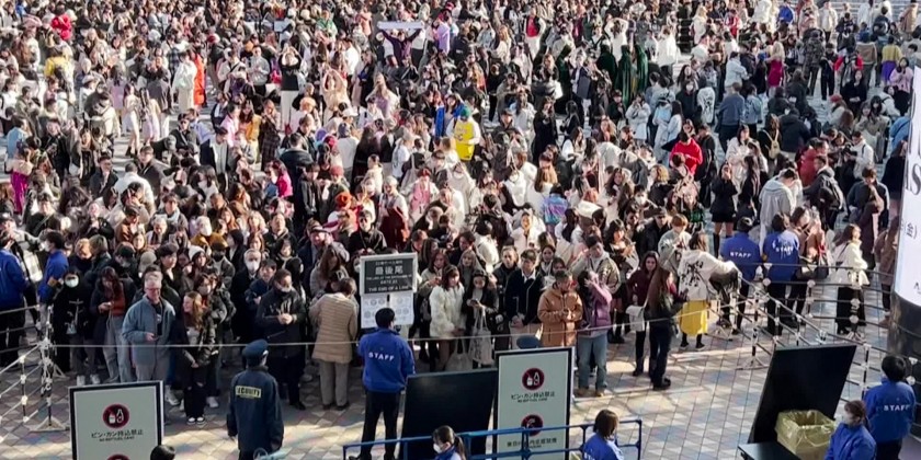 Taylor-mania hits Tokyo as Swift resumes tour before Super Bowl ...