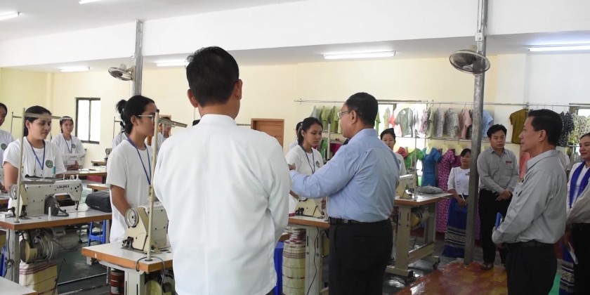 Rural Development Sector: MCRD Union Minister meets with staff ...