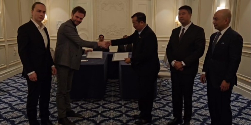 Signing Ceremony: SAC member witness the MOU Signing in St. Petersburg ...