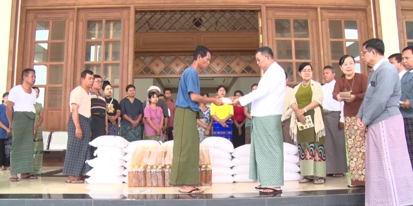 Provision for staff members: MoRAC UM provided cash, rice and cooking ...