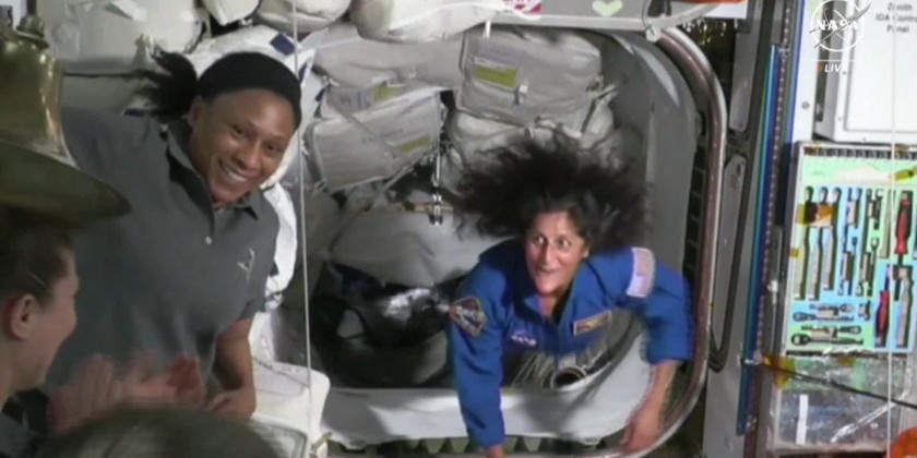 Boeing Starliner astronauts enter ISS through hatch, give welcome ...