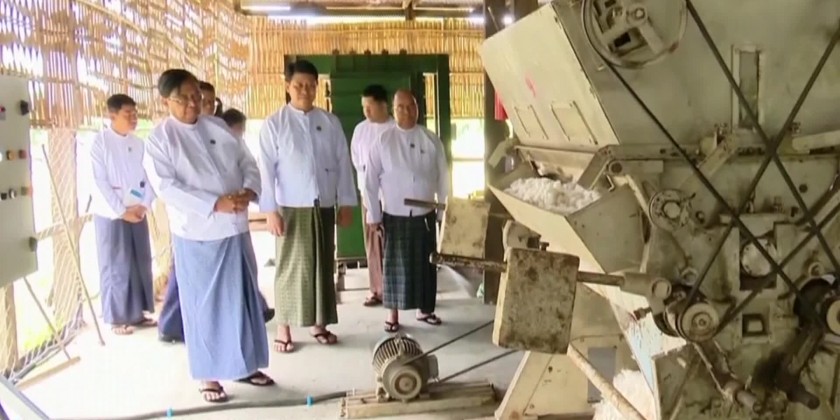 Cotton Industry: MOI Union Minister visits Yamethin Cotton Mill ...