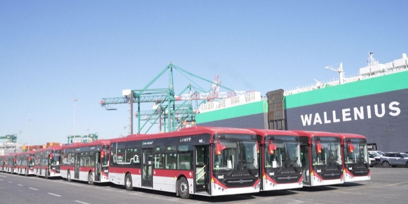 Chile adds 300 new electric buses to its public transportation fleet ...