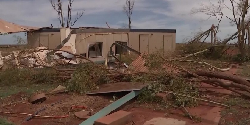 Northwest Aus. residents survey damage from cyclone | Myanmar ...