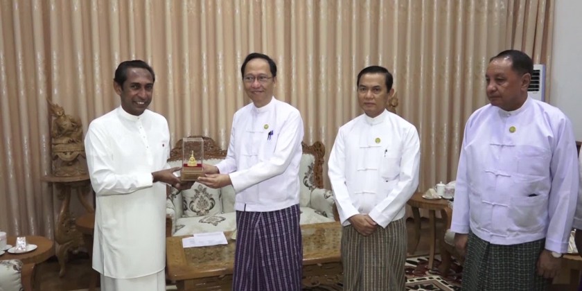 Paying Farewell Call: Sri Lankan Ambassador paid farewell call to MoH ...