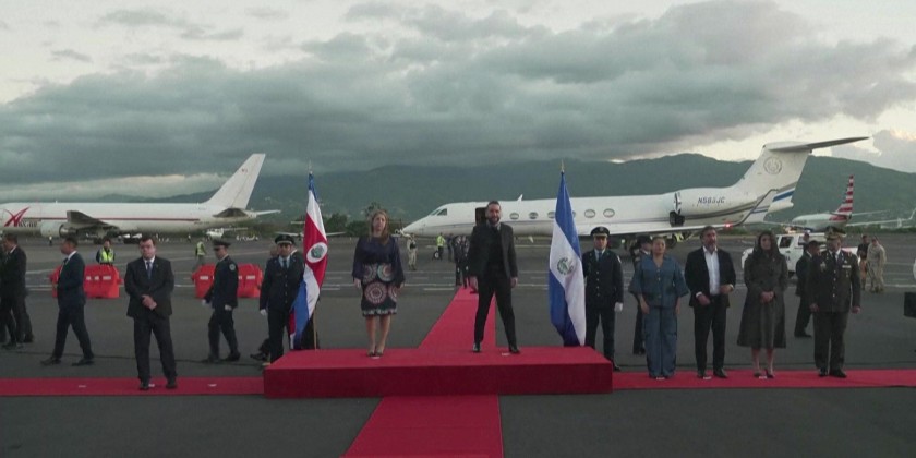 El Salvador President Nayib Bukele arrives in Costa Rica for state ...