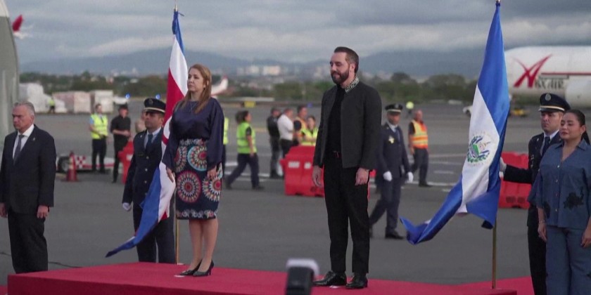 El Salvador President Nayib Bukele arrives in Costa Rica for state ...