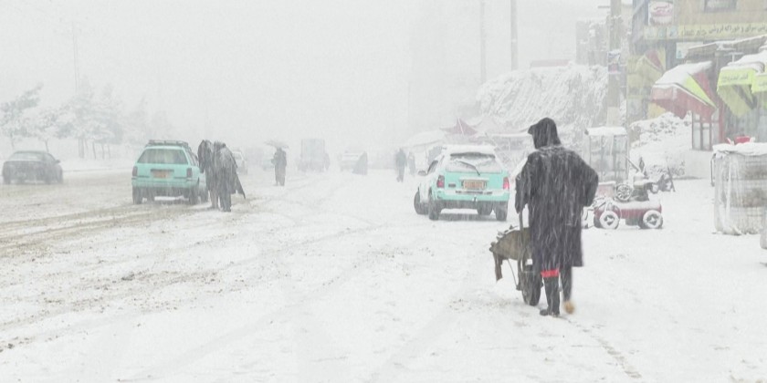 Heavy snowfall hits Afghanistan capital | Myanmar International TV