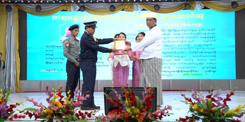 Honouring Ceremony: Magway Region Gov't presents certificates of honour ...