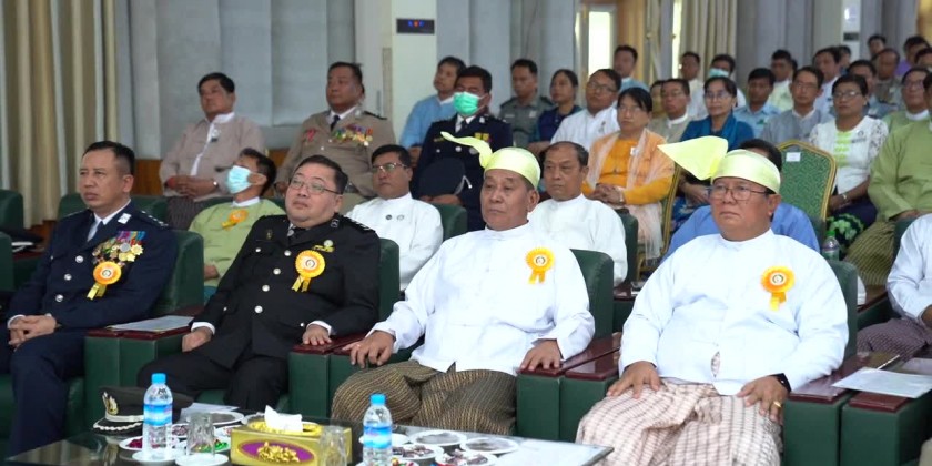 Honouring Ceremony: Magway Region Gov't presents certificates of honour ...