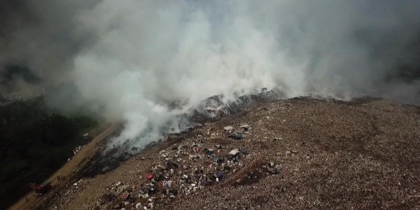 Fire rages in Indonesia landfill causing health emergency | Myanmar ...
