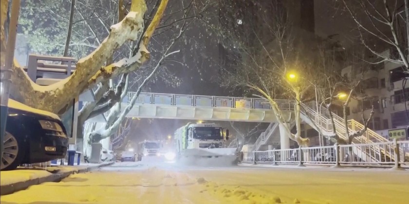 Various places of China battles snow, ice from cold snap | Myanmar ...