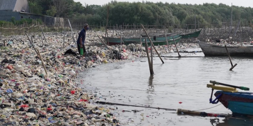 Pollution in northern Jakarta during prolonged dry season | Myanmar ...