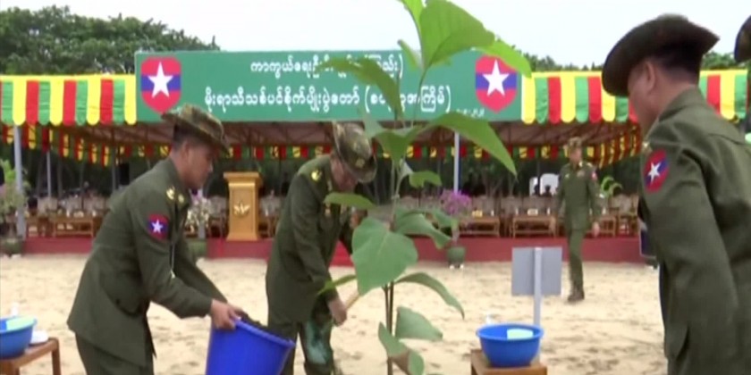 4th Monsoon Tree Planting Ceremony: SG attends the ceremony and plants ...