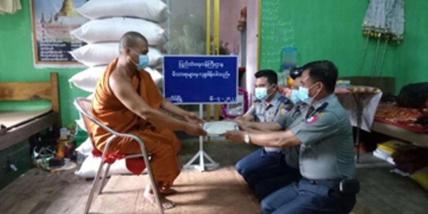 Offering Rice Provision: Families of MoHA Offered Rice To The ...