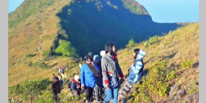 Climbing Event at Mt. Poppa: More than 10,000 climbers can be ...